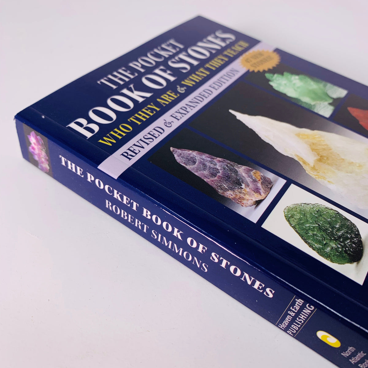 Pocket Book of Stones by Robert Simmons – Green Spirit
